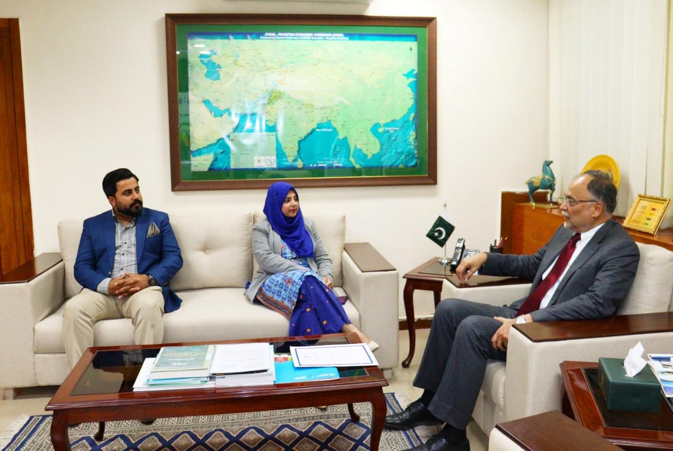 Dr Freeha Azmat – Associate Professor at the Warwick Manufacturing ...